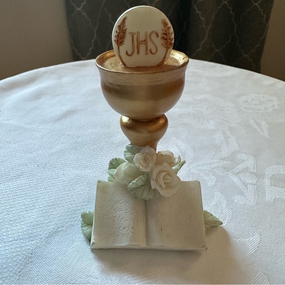 Party Supplies | First Holy Communion Host Gold Chalice And Bible Resin ...